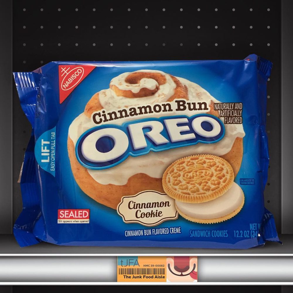 Cinnamon Bun Oreo - The Junk Food Aisle